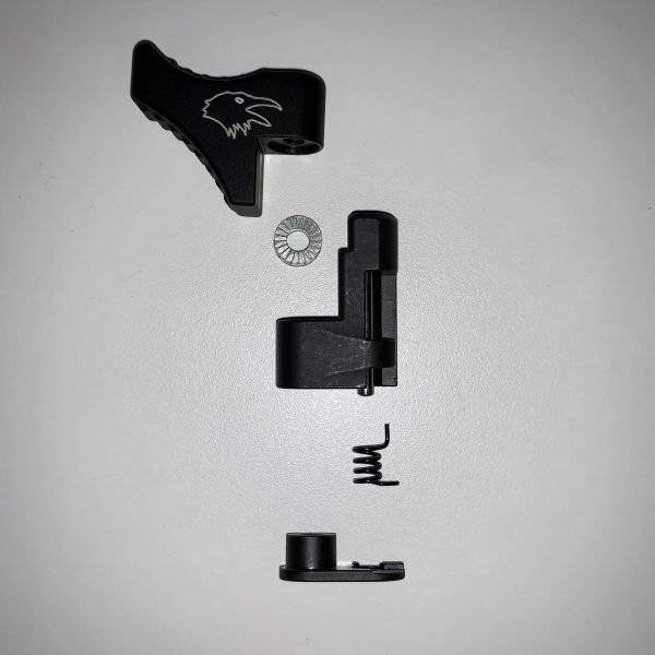 CORVUS DEFENSIO AUG CHARGING HANDLE***Fits AUG A3 M1 Only**** | Steyr ...